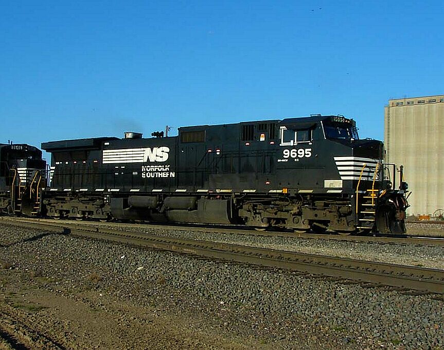 NS 9695